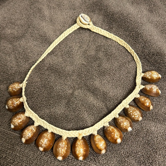 Bora Bora Tahiti | Accessories | Rare 7s Vintage Bora Bora Tahiti Shell ...